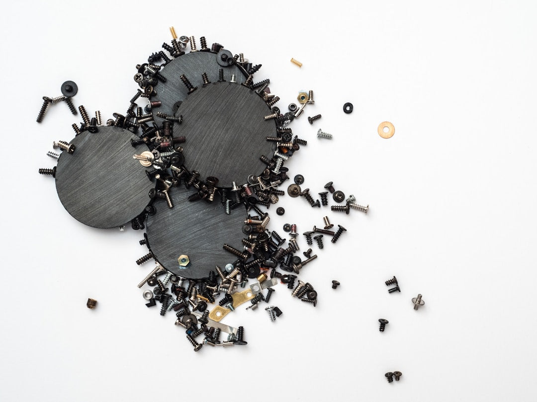 The Fascinating Science Behind How Magnets Work – Feel Flux